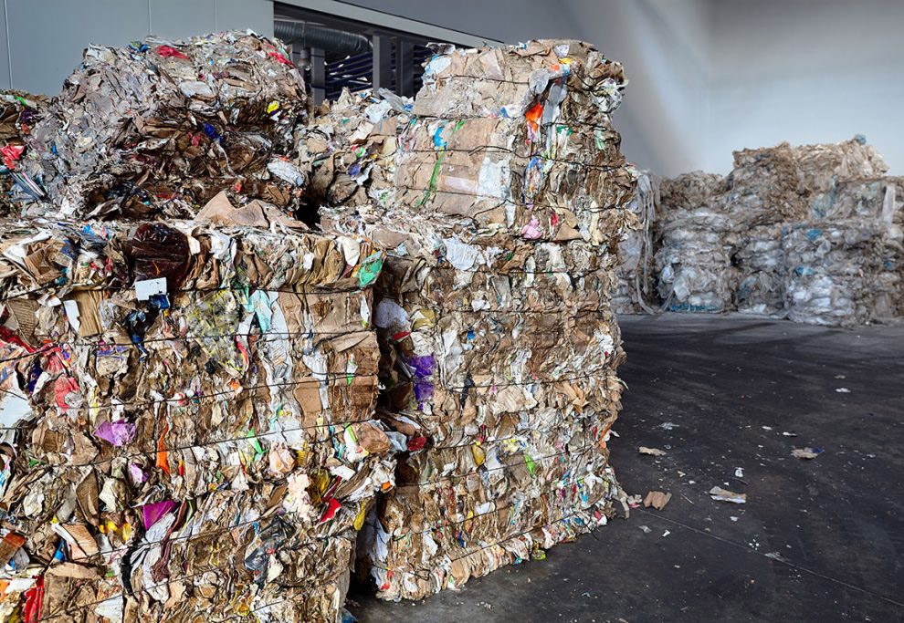 Reciclare hartie carton Bucuresti - Centru colectare plastic lemn